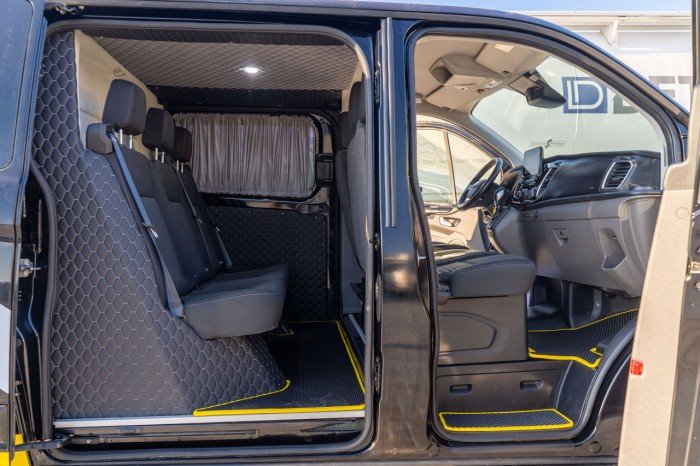 Ford Transit Custom - TVA, 2020 an - Microbuze Ford pe Autolux.md